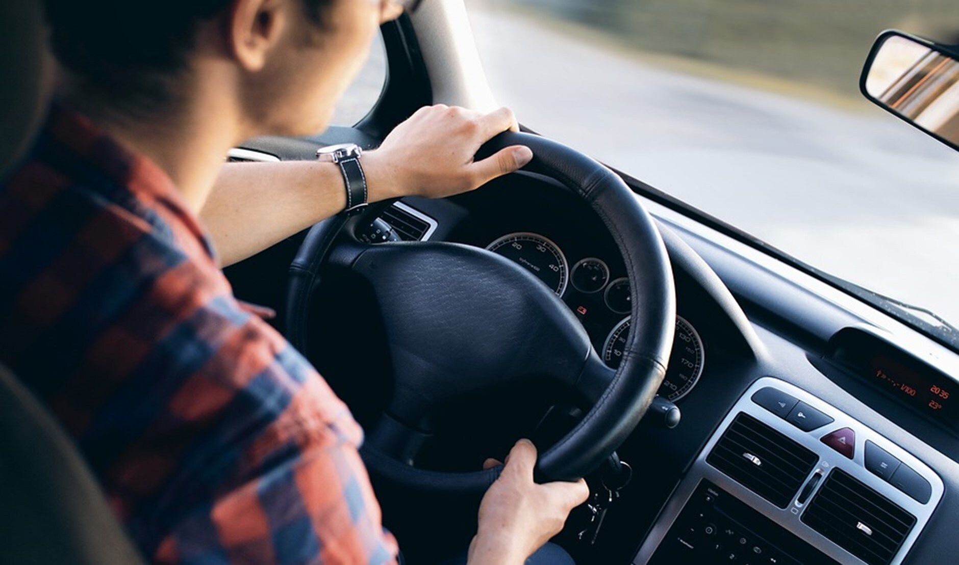 Essential Driving Tips For New Drivers Essential Driving Tips For New Drivers