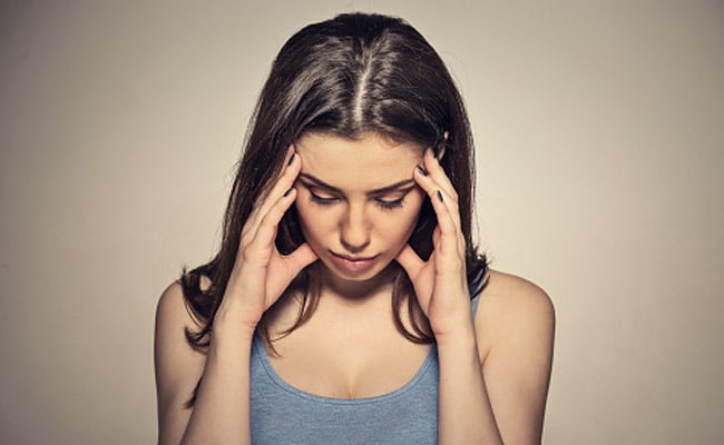 Mental Health: Foods That Might Help Cure & Foods That Worsen Anxiety