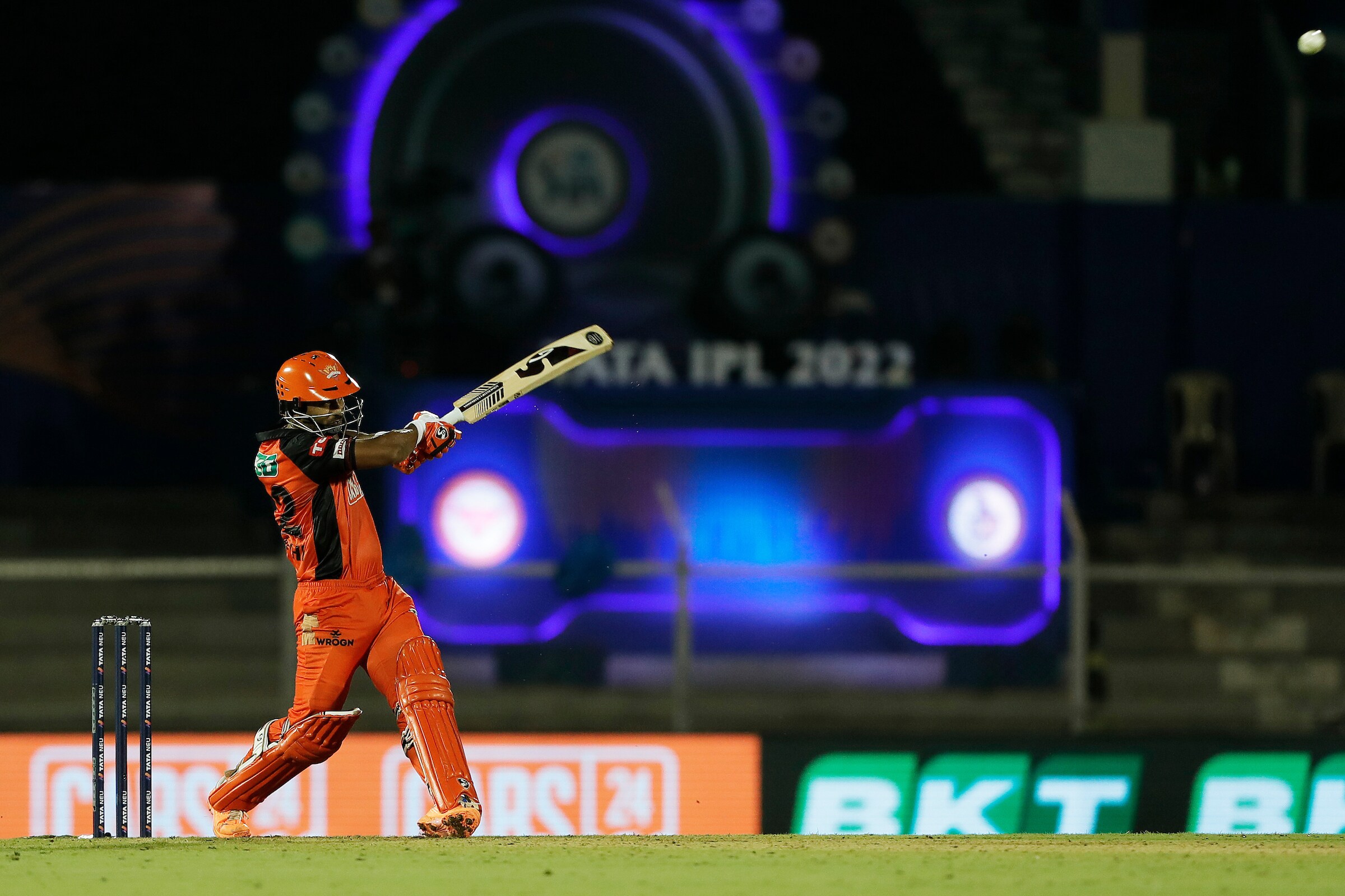 Varun Chakaravarthy Profile - Cricket Player, India | News, Photos ...