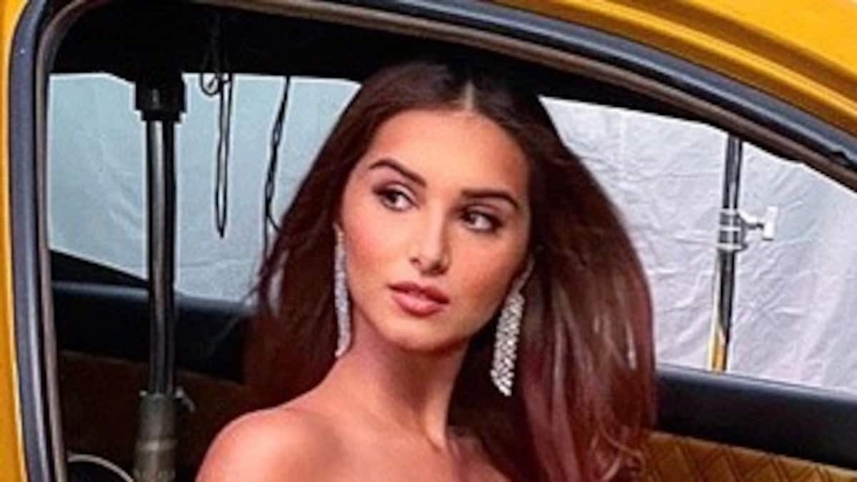 Tara Sutaria’s Seafood Binge Is Surely Making Us Drool - NDTV Food