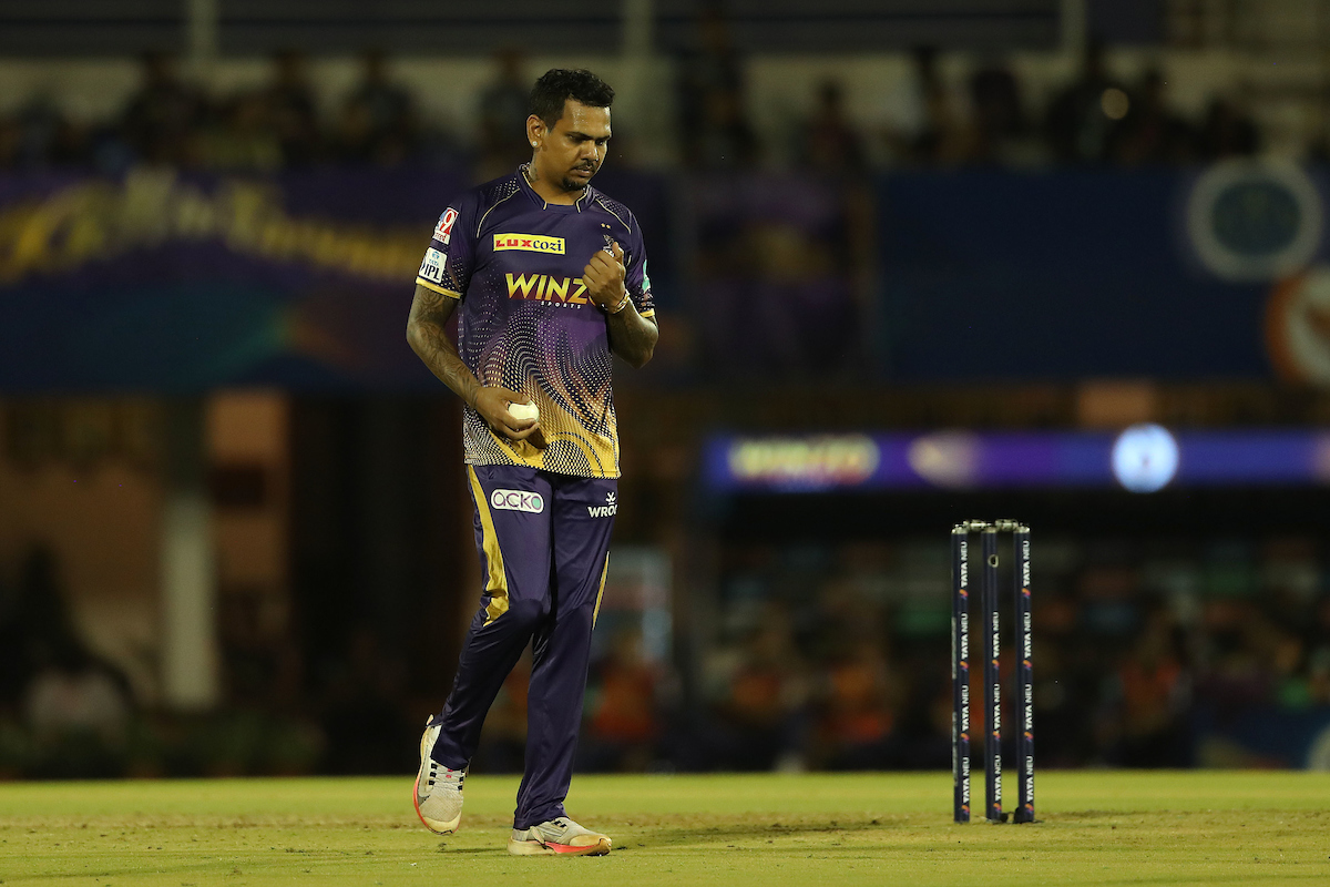 Sunil Narine Kkr Bowling