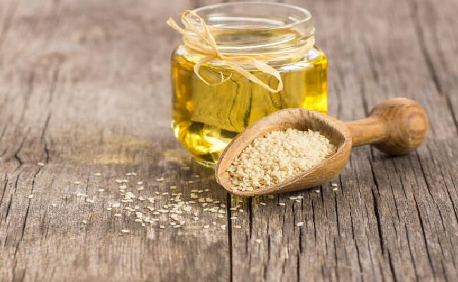 Sesame Oil Beauty Benefits: Know How This Oil Is Beneficial For Your ...