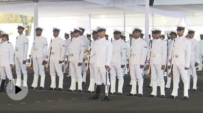 27 Assistant Commandants Of Coast Guard Complete Training