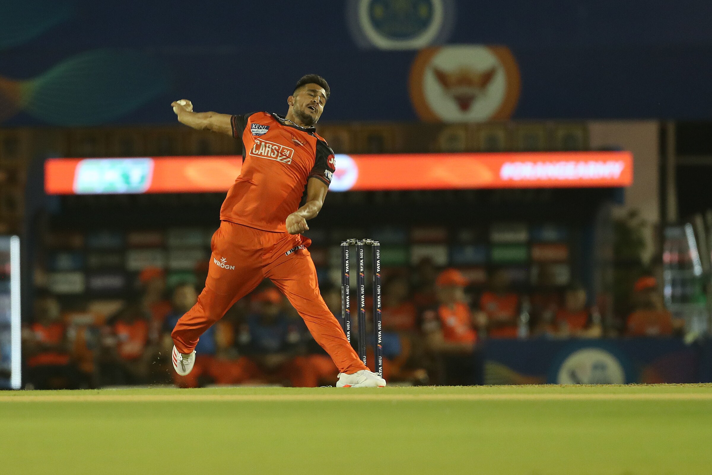 Meet the Fastest Bowler in the History of IPL: Bowling Bullets