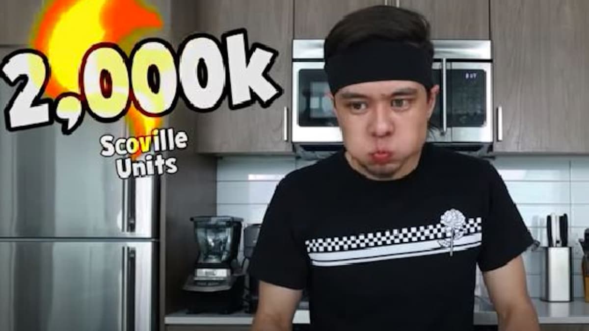 American YouTuber Tries The Spiciest Chicken Tender Ever, Video Goes ...