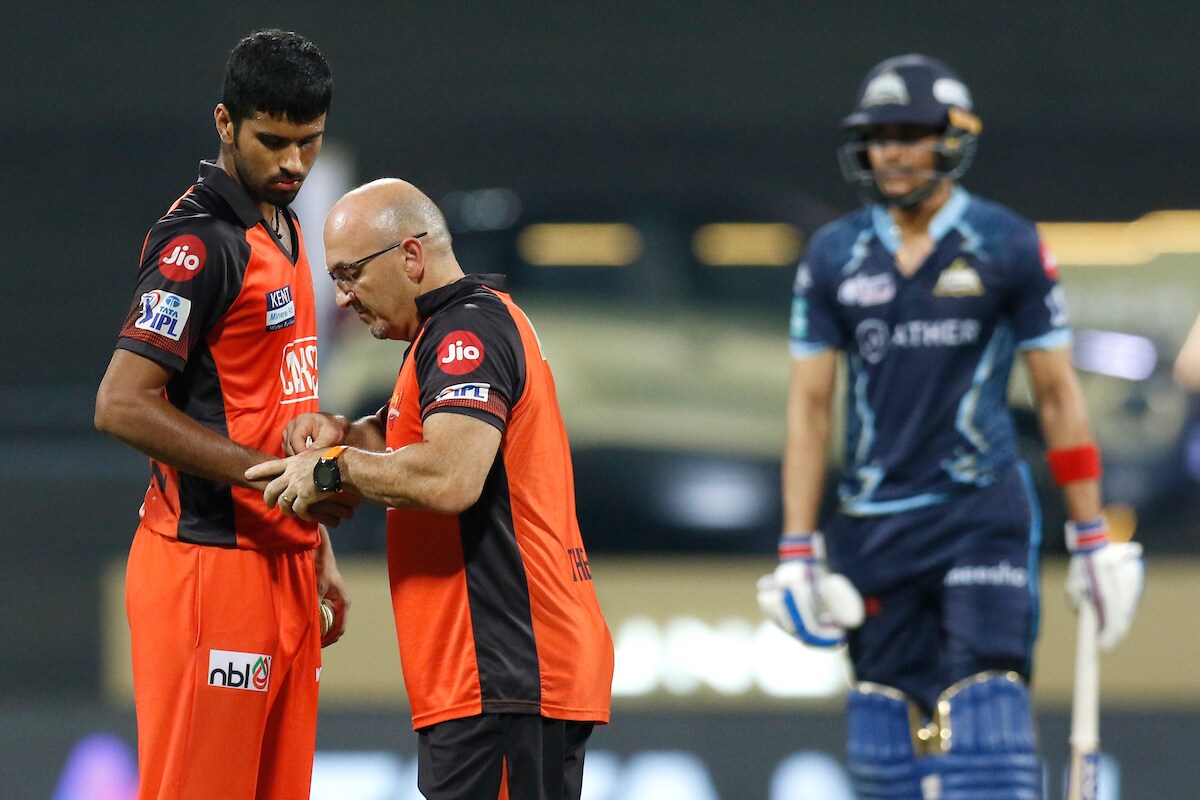Washington Sundar Profile - Cricket Player, India | News, Photos, Stats ...
