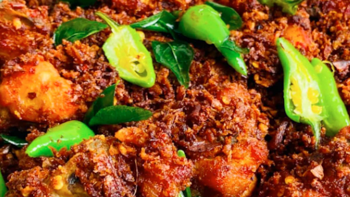 Payyoli Chicken Fry Recipe: Make This Malabari Chicken Snack For A ...