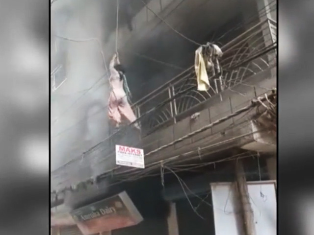 Fire Breaks Out Near Batla House In Delhi, Over 20 People Rescued