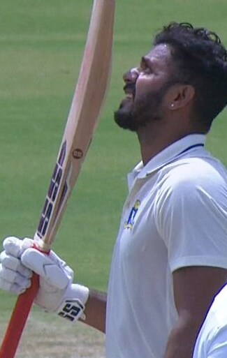 Manoj Tiwary Profile - Cricket Player, India | News, Photos, Stats ...