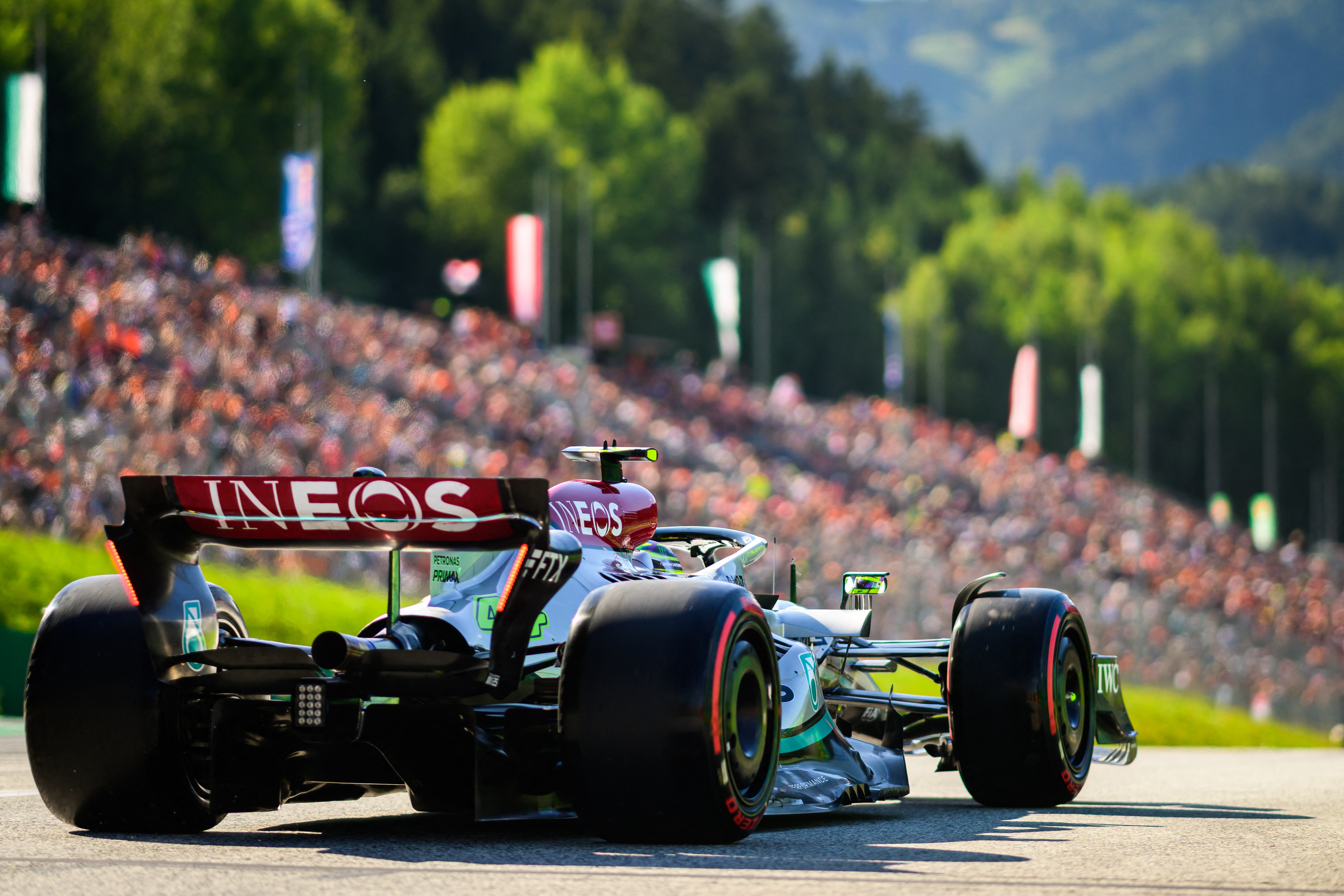 Sachin Tendulkar Congratulates Max Verstappen, Sympathises With Lewis ...