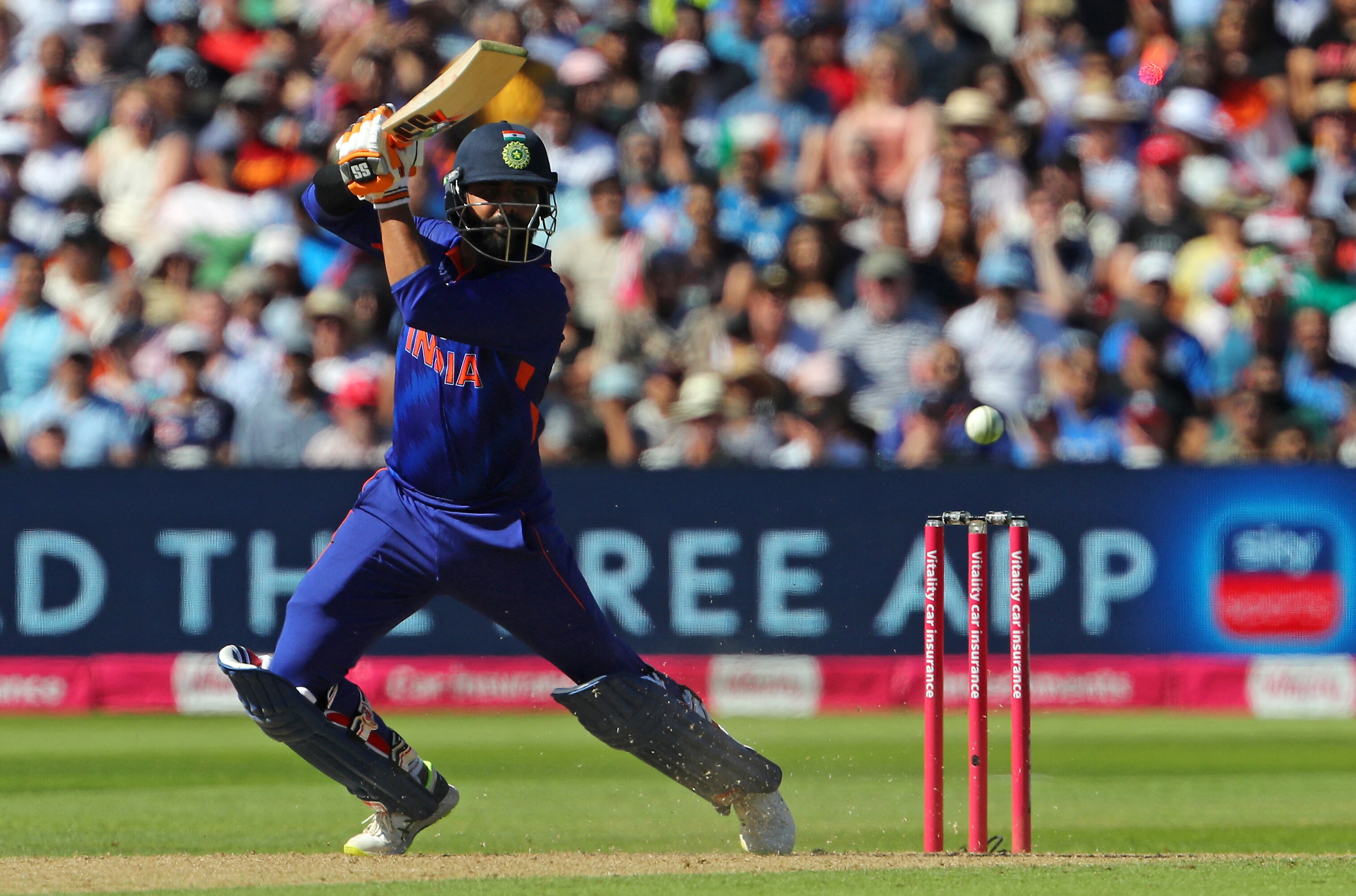 Ravindra Jadeja Profile - Cricket Player, India | News, Photos, Stats ...