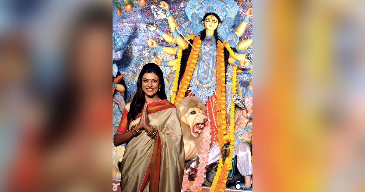 Durga Puja With Sushmita Sen