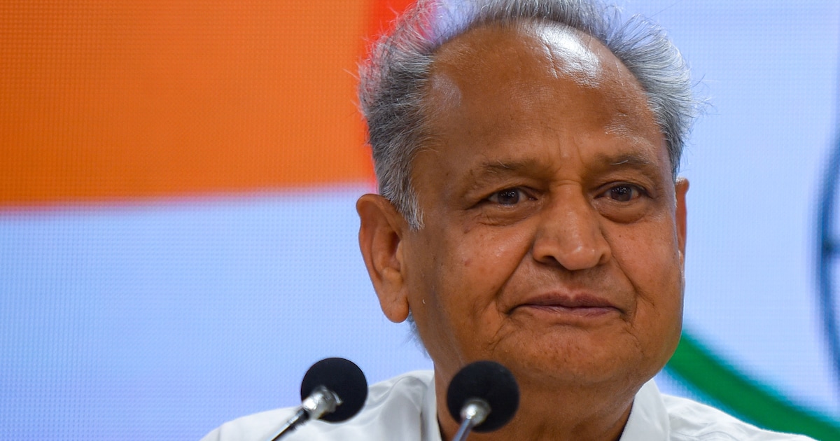 'राजनीति के जादूगर' अशोक गहलोत