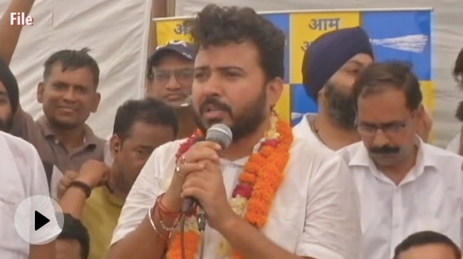 ED Summons AAP Leader Durgesh Pathak In Liquor Scam. Arvind Kejriwal