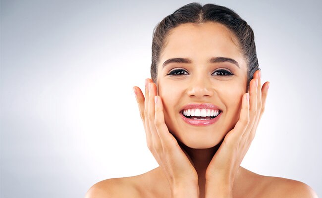 Dos & Don'ts When Adding Icing To Your Skincare Routine