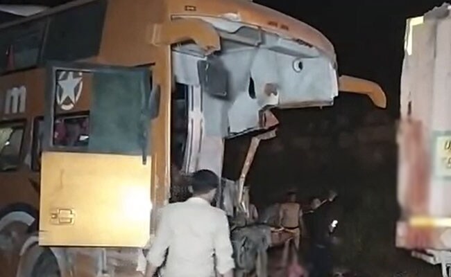 Rewa Bus Accident: "People Lying In Pools Of Blood, Gasping": Bus Crash ...