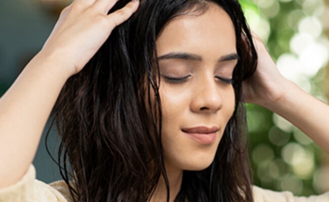 Safed Baalon Ko Kala Banane Ke Liye Oil Home Made Hair Oil For White ...