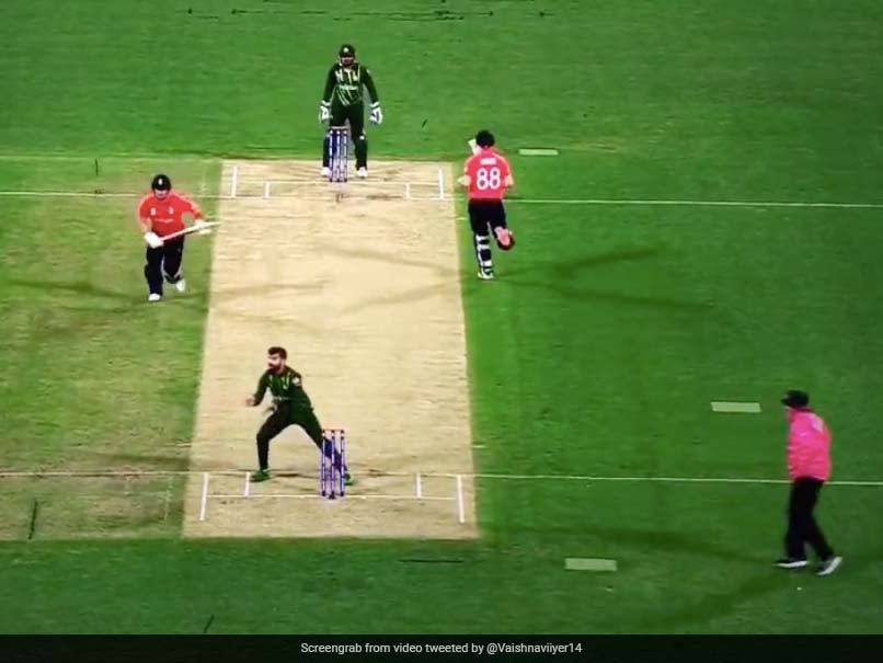 Furious Shadab Khan Vents His Anger As Pakistan Miss Easy Run-Out ...