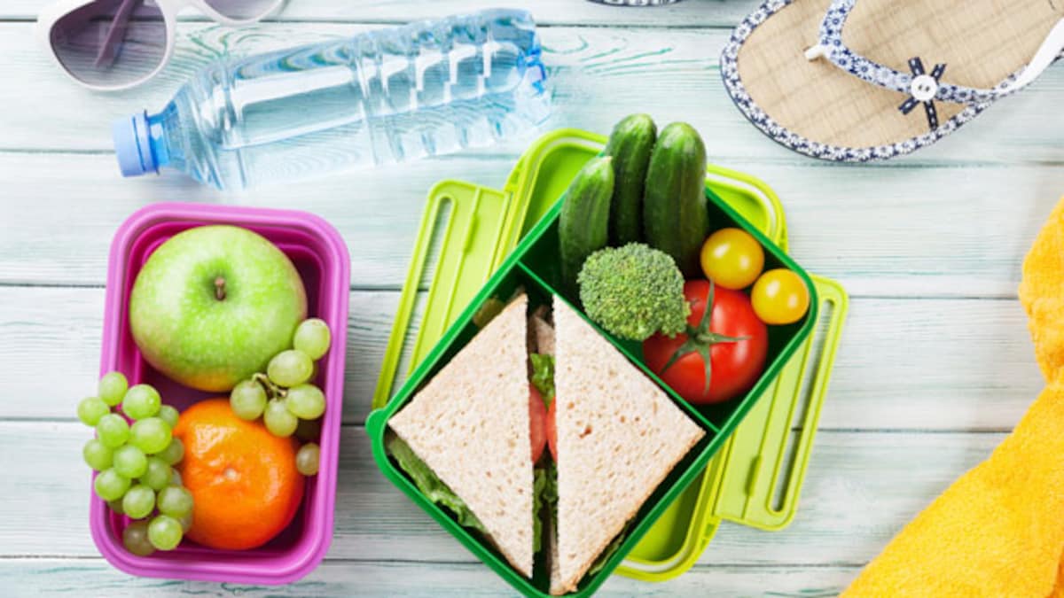 5 Snacks Options To Carry On Road Trips And Holidays - Expert Suggests ...