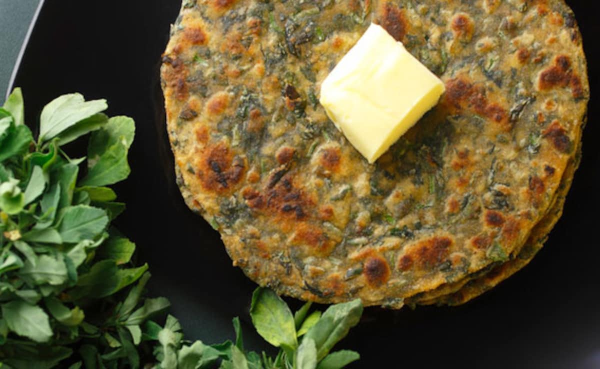 Here's Why & How To Make Moringa Paranthas