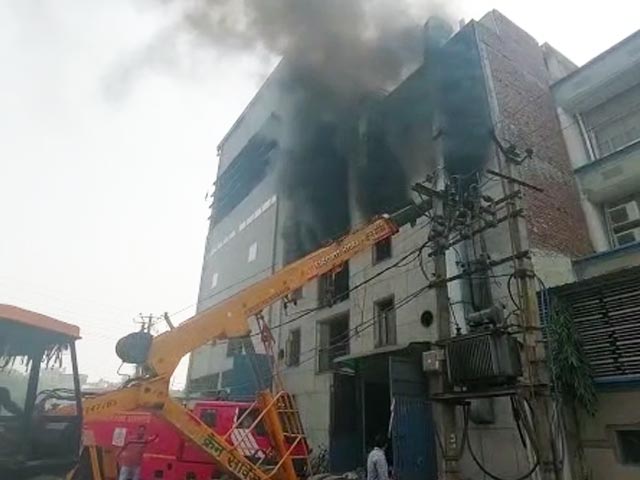 2 Dead In Fire At Delhi Factory, 2 Rescued