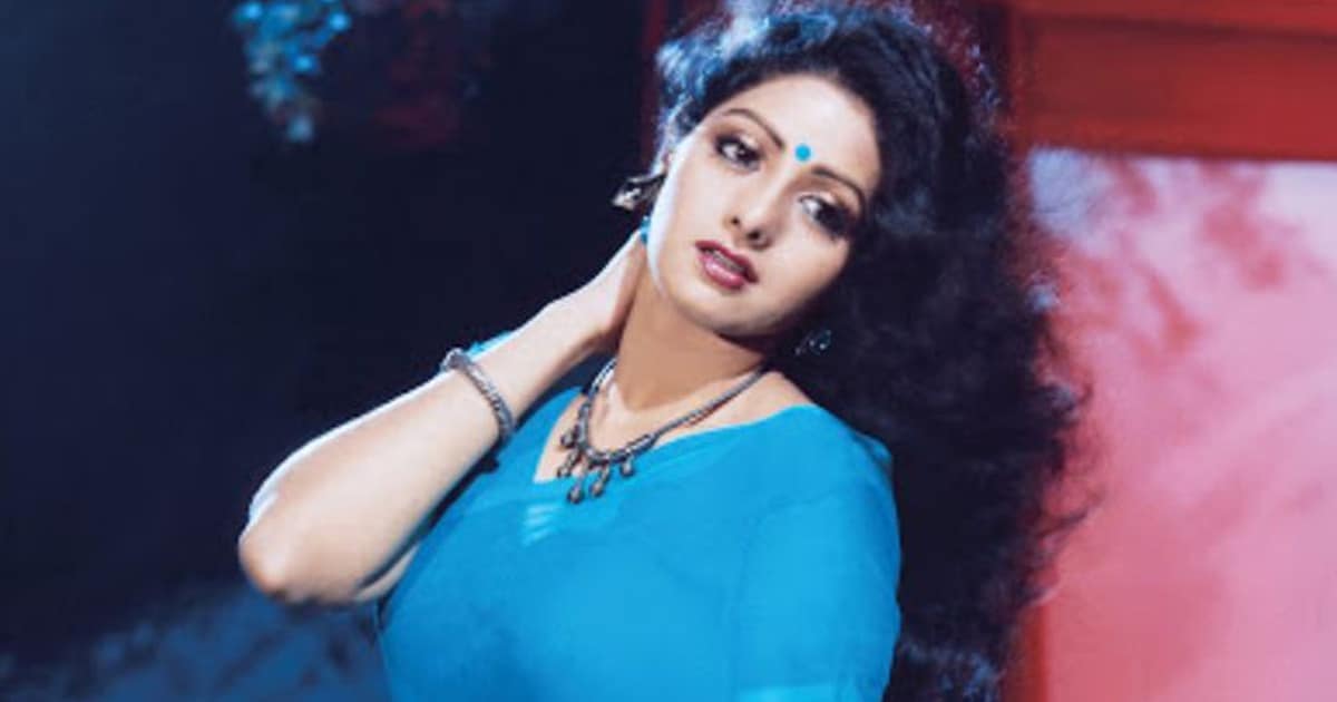 10 Iconic Bollywood Costumes