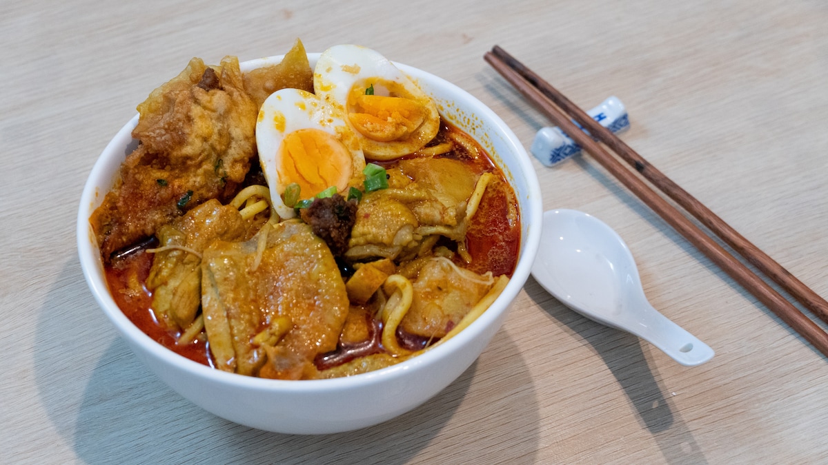Watch: We Found Chef-Special Laksa Recipe For A Comforting Weekend Meal ...