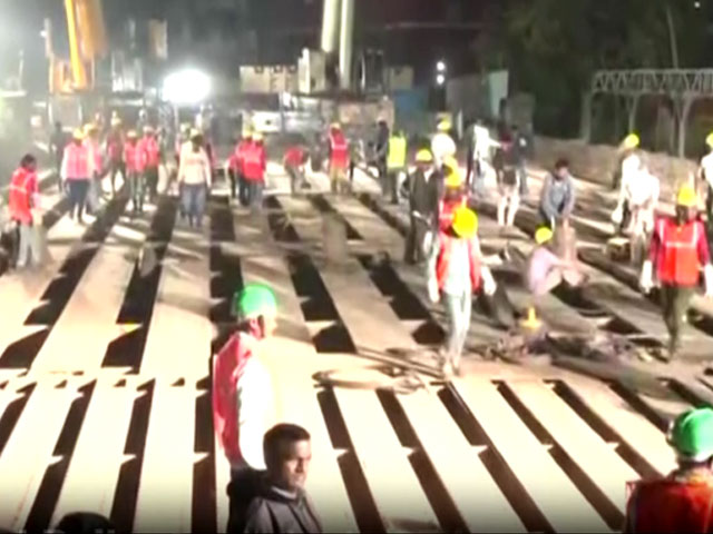 27-Hour Mega Block On Central Railway Route In Mumbai