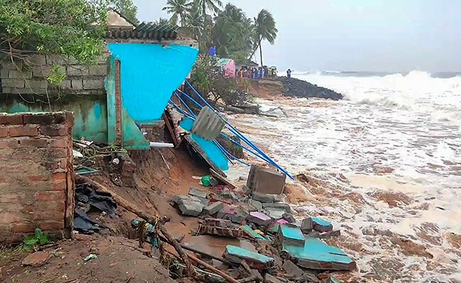 Cyclone Mandous Ranked "Severe", Will Hit Tamil Nadu Tonight: 10 Facts