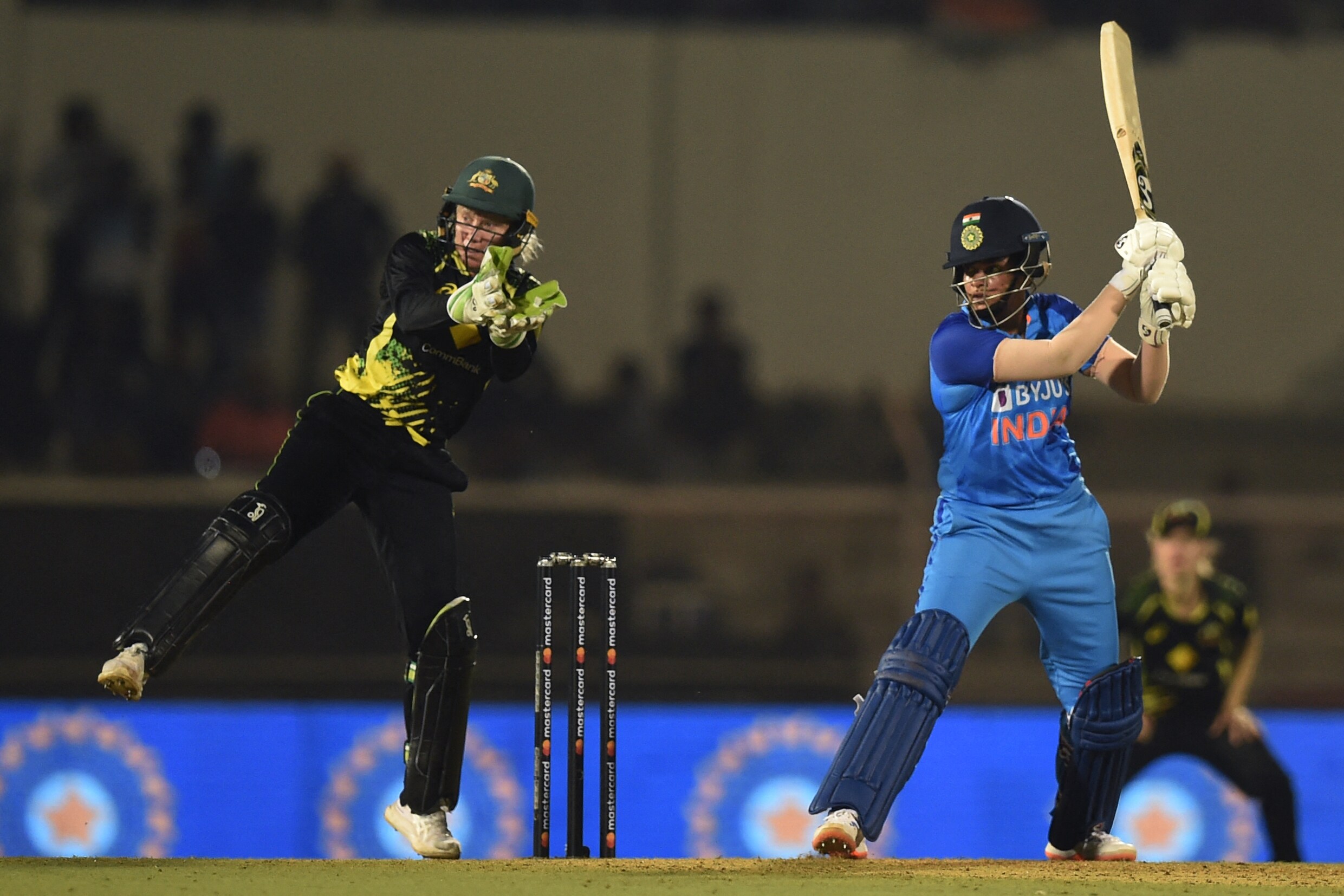 Shafali Verma Profile - Cricket Player, India | News, Photos, Stats ...
