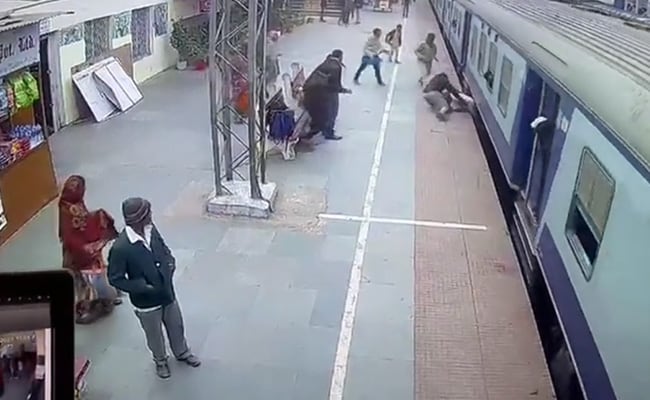 Watch: Railway Cop Rescues Man From Being Run Over By Train In Bihar's Purnia