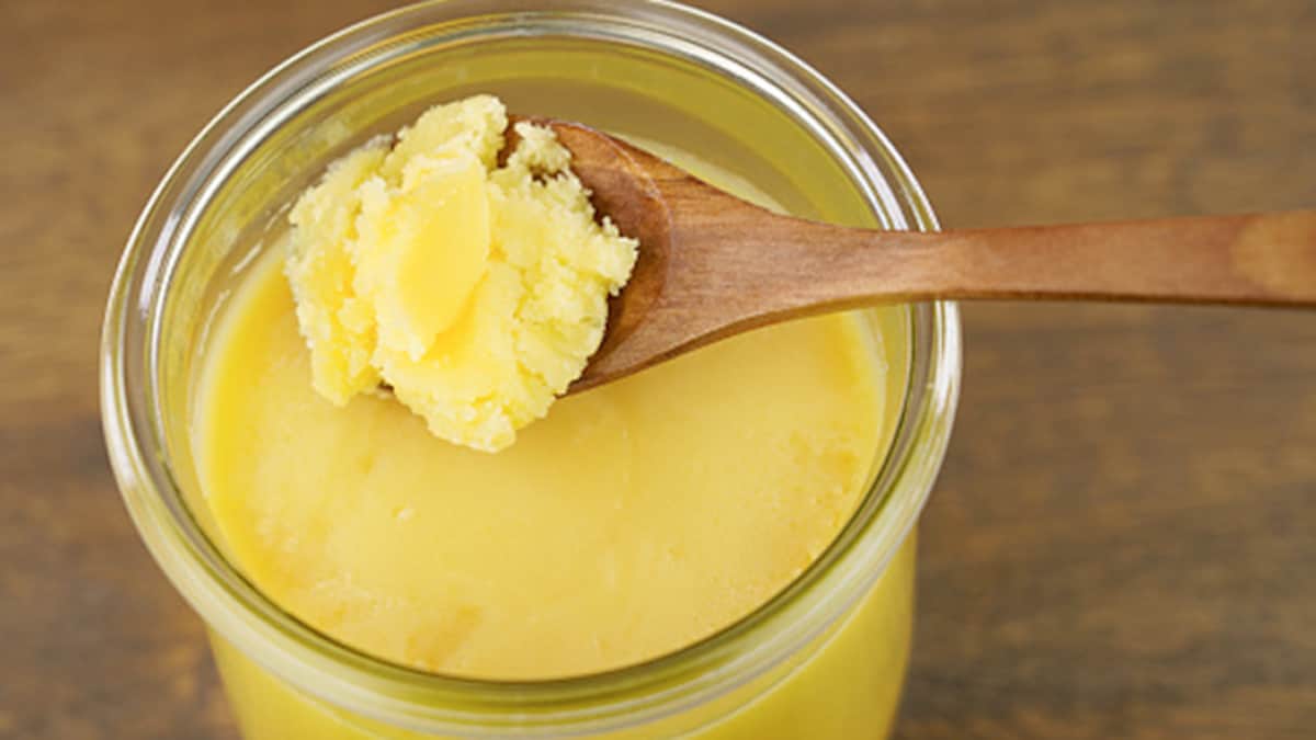 घी में इन 6 चीजों को मिलाकर सेवन करने से बढ़ जाती है इस सुपरफूड्स की ...