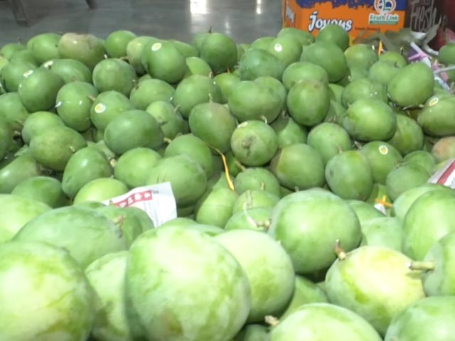 The 'King Of Mangoes' Is Here, Alphonso Mangoes Flood Markets