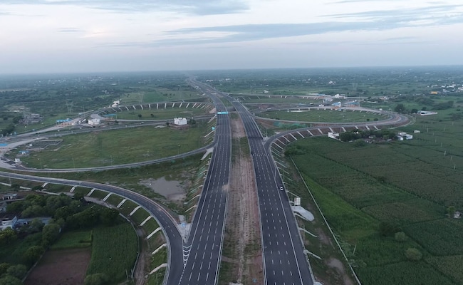 Delhi-Mumbai Expressway Inauguration: As PM Opens Grand Delhi-Mumbai ...