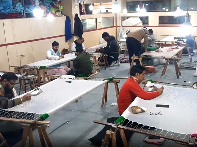Cheap Chinese Machine Work Killing Centuries-Old Traditional Zari Work