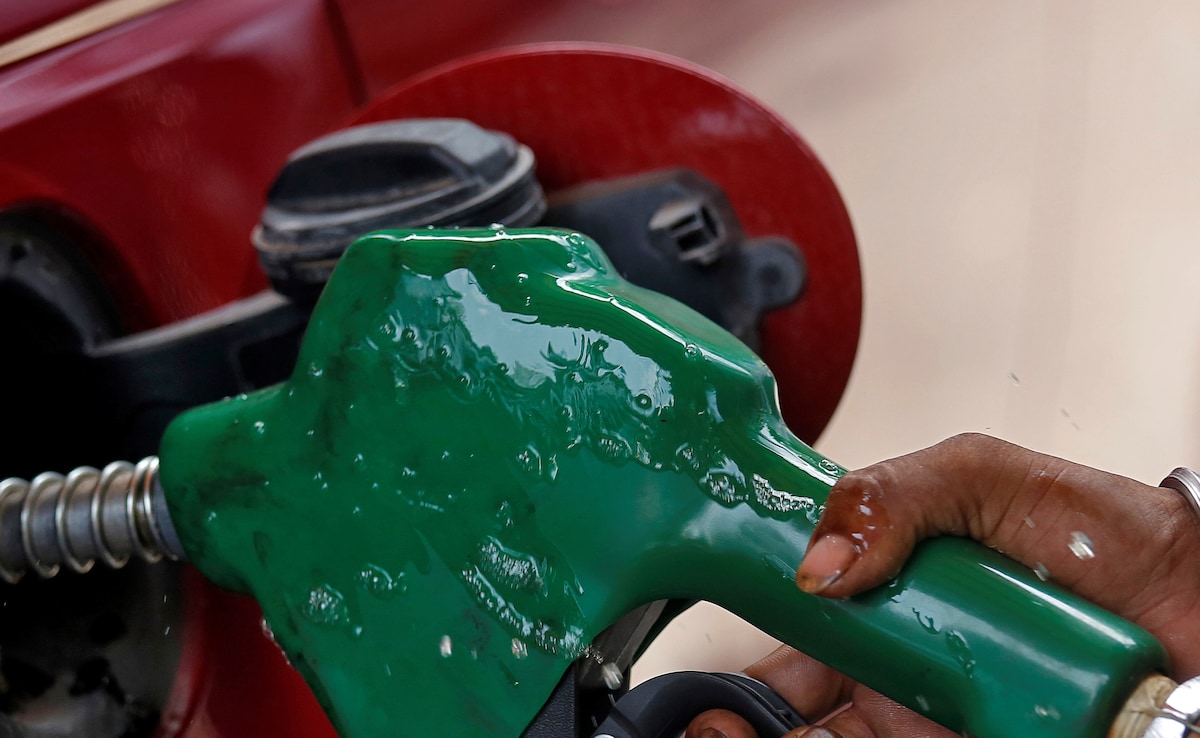 Major Oil Supply Surplus Likely By 2030, Says International Energy Agency