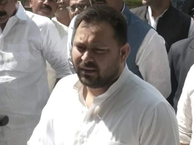 "हमने बहुत संयम गठबंधन धर्म का पालन किया है" : तेजस्वी यादव