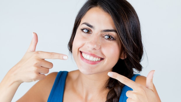 Best Foods To Promote Healthy Teeth & Gums