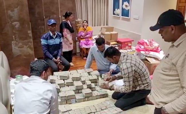 Karnataka Bjp Mla Accused No 1 After Raids Son Was Caught Taking Bribe