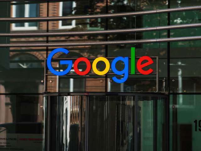 Google Pays $10 Billion A Year To Maintain Monopoly Over Online Search: US