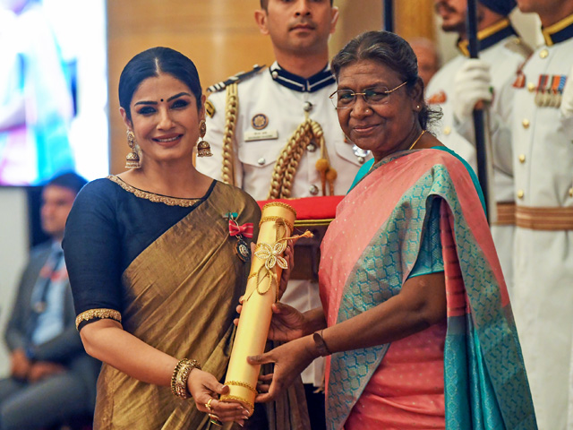 Raveen Tandon Receives Padma Shri From President