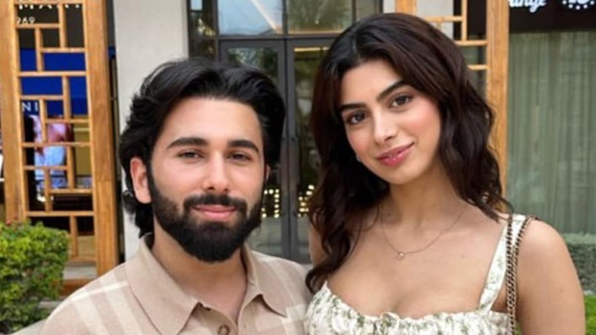 Khushi Kapoor Is Relishing Burgers With Fries In Dubai, See Pics - NDTV ...