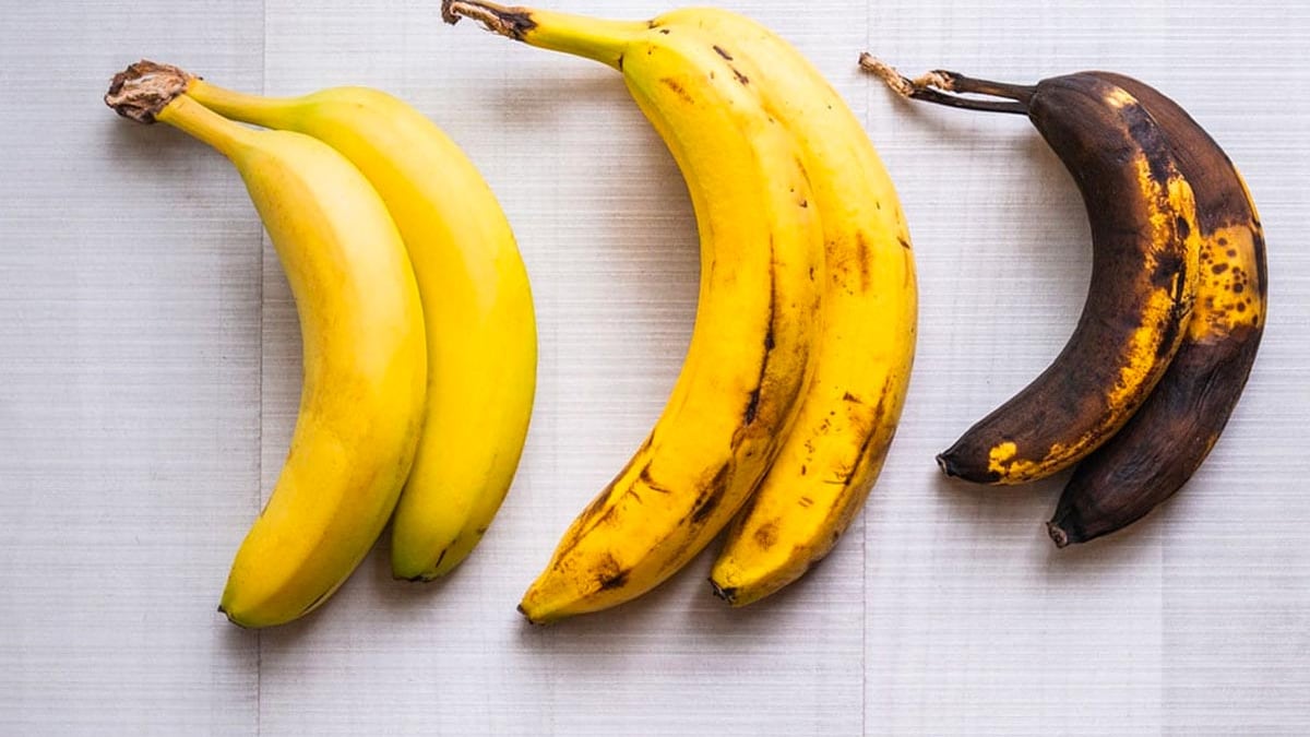 Say Goodbye To Brown Bananas: 6 Expert Tips To Keep Them Fresh And ...