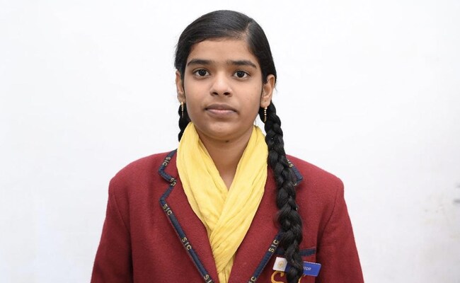 UP Board 10th Result 2023: Priyanshi Soni Tops Exam With 98.33%
