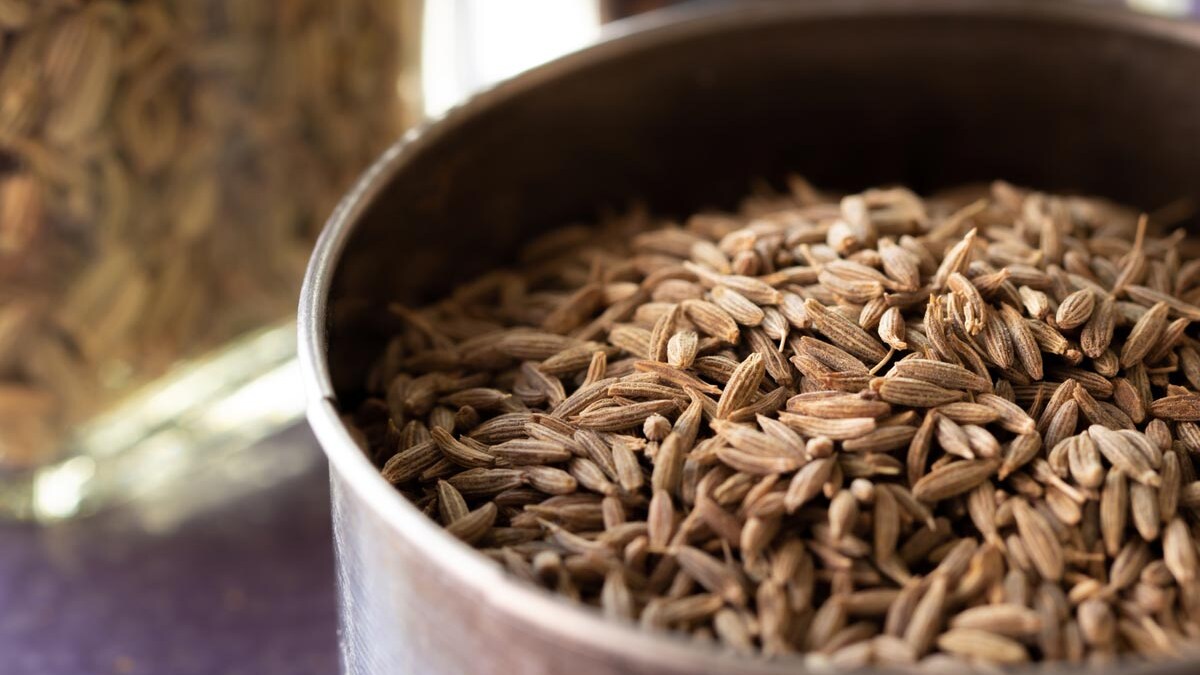 Mans Hilarious Comeback To Girlfriends Jeera Vs Saunf Dilemma Breaks ...