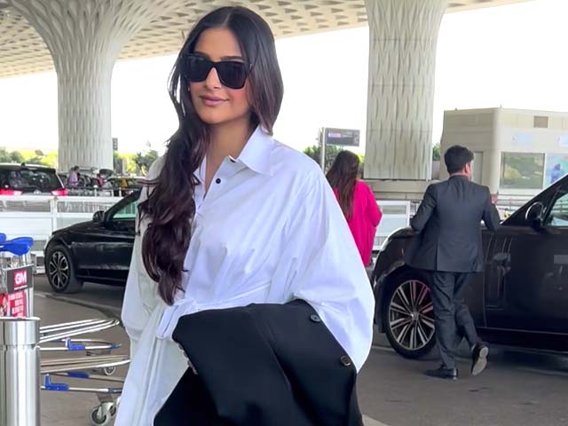Let Sonam Kapoor Be Your Airport Style Guide