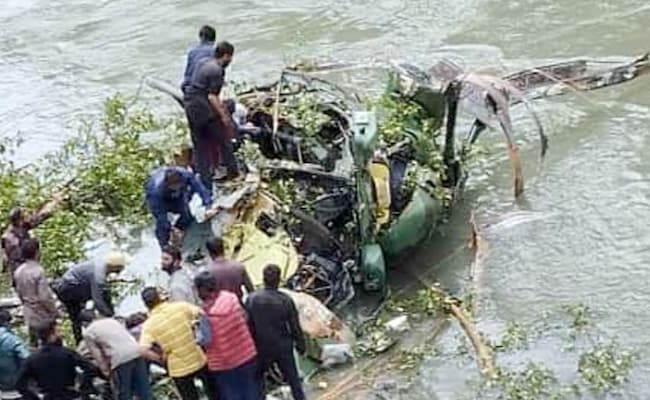 Advanced Light Helicopter (ALH) 'Dhruv': Army Grounds 'Dhruv' Chopper Fleet After J&K Crash That ...