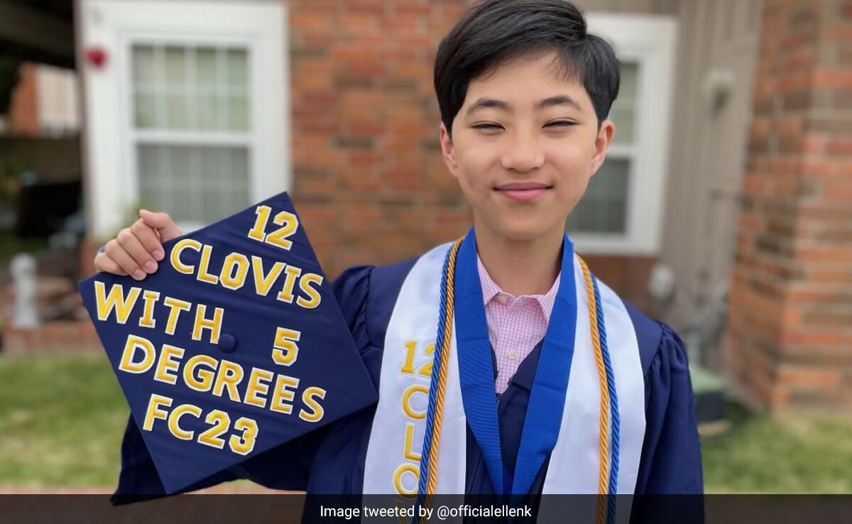 Boy 12 Graduates College In US With 5 Degrees Boy 12 Graduates College In US With 5 Degrees