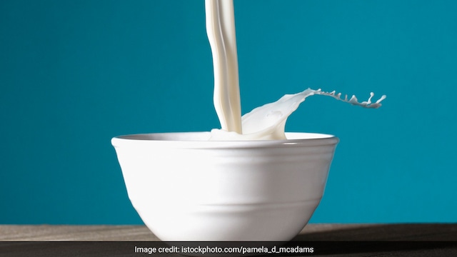 Whole Milk Vs. Skimmed Milk: Which Ones Better?
