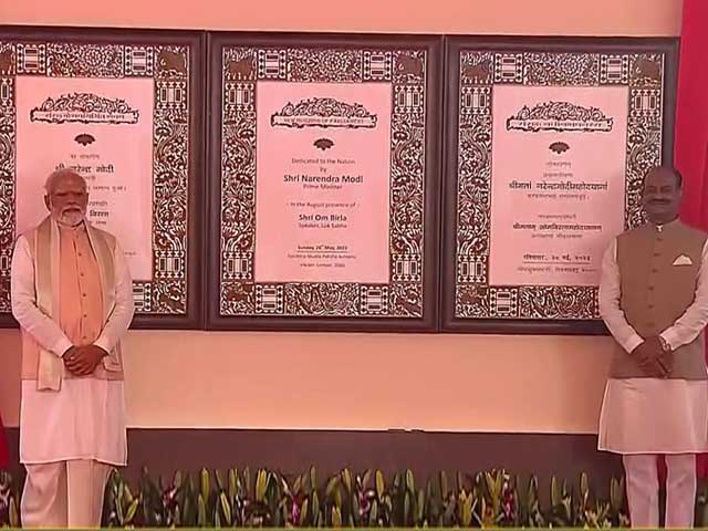 PM Modi Unveils Plaque To Mark Inauguration Of New Parliament Building ...
